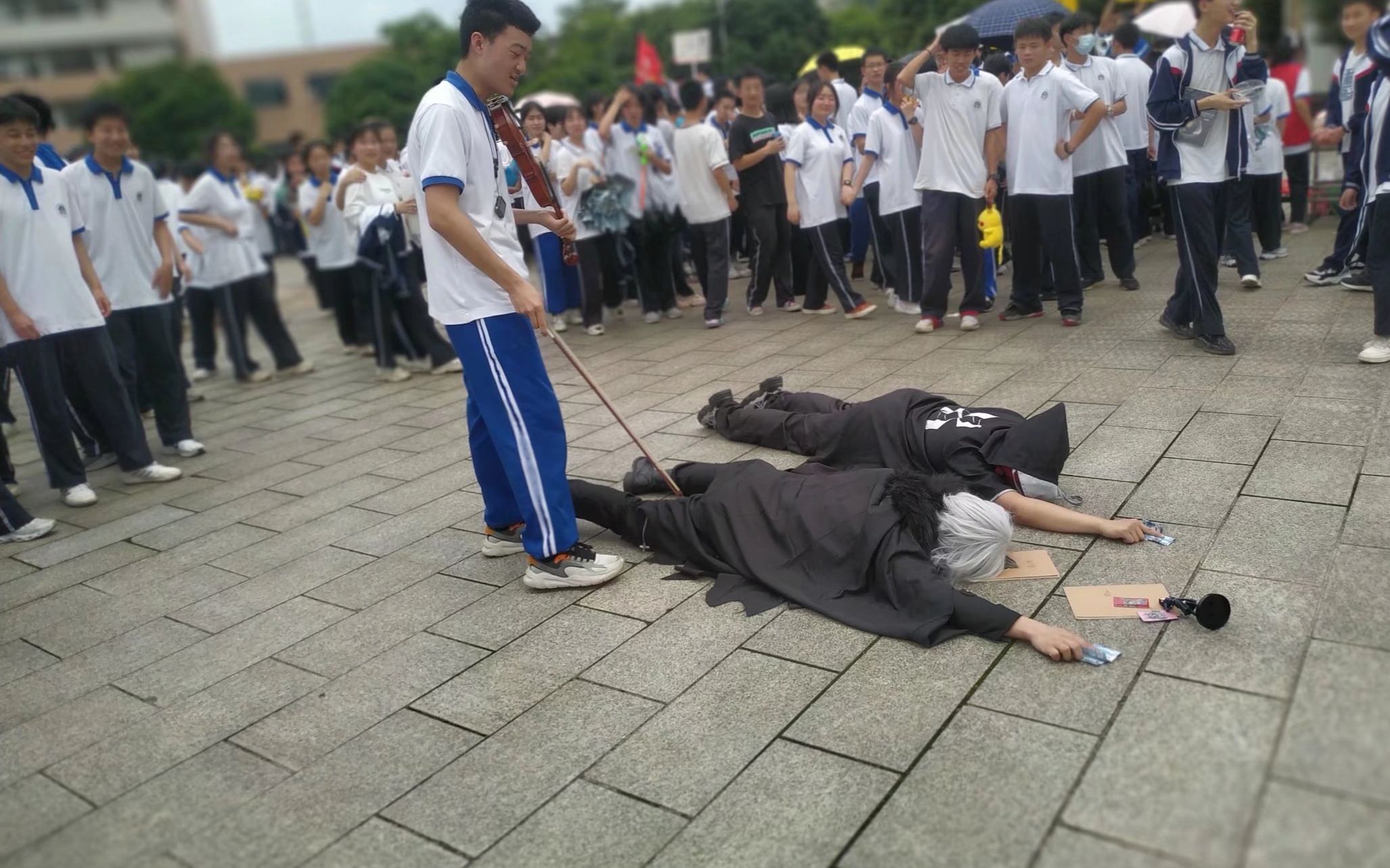 校园义卖?这可是整活的的大好时机!
