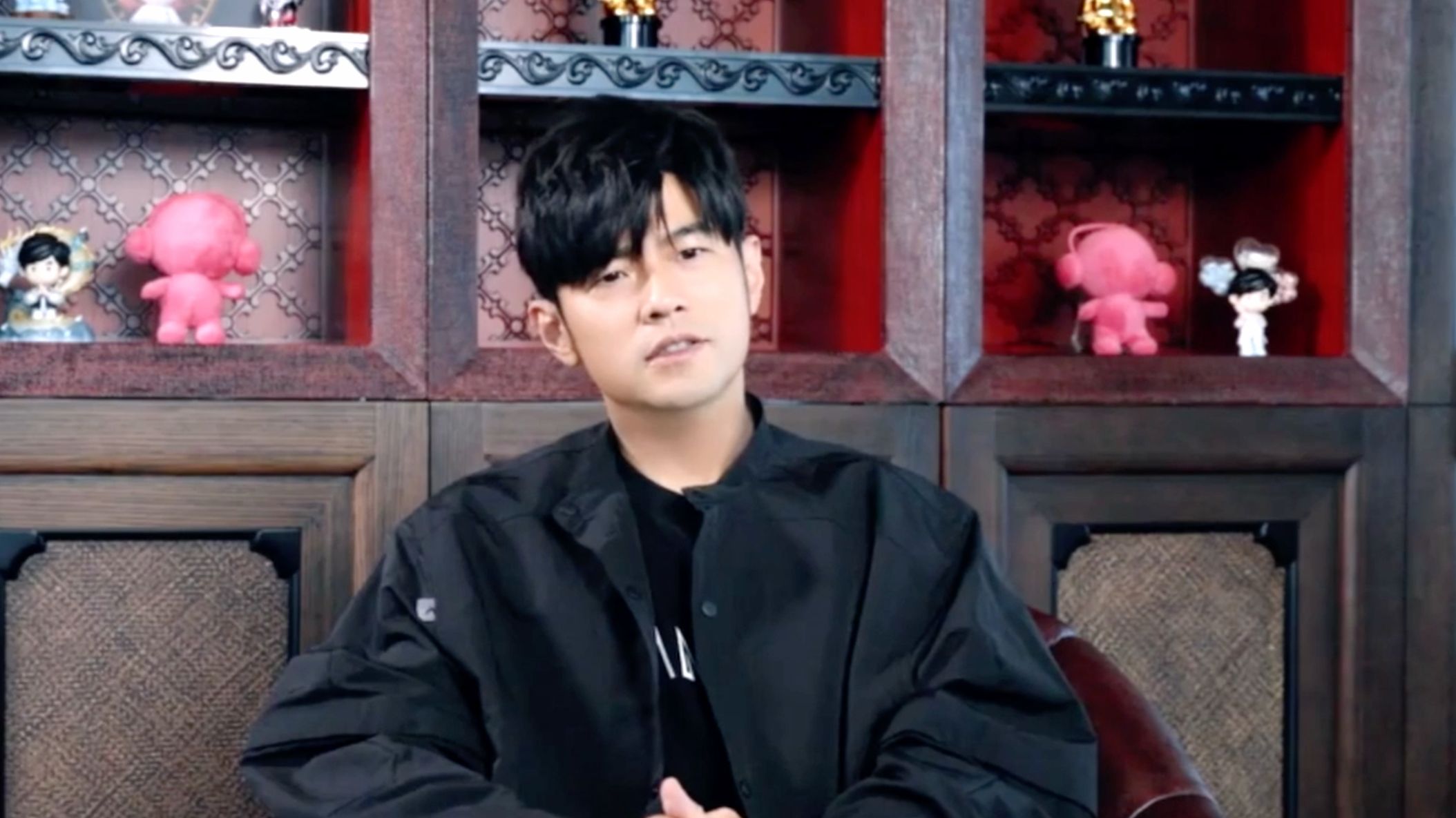 周杰伦出道24周年采访 完整版!