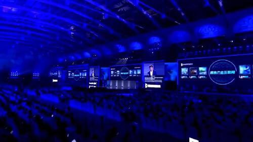 腾讯混元大模型领衔AI布局,推动行业智能化转型新浪潮