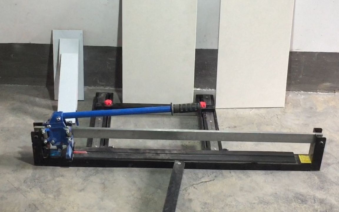 瓷砖切割最简单方法,瓷砖切割器怎么用?手推瓷砖切割机使用视频