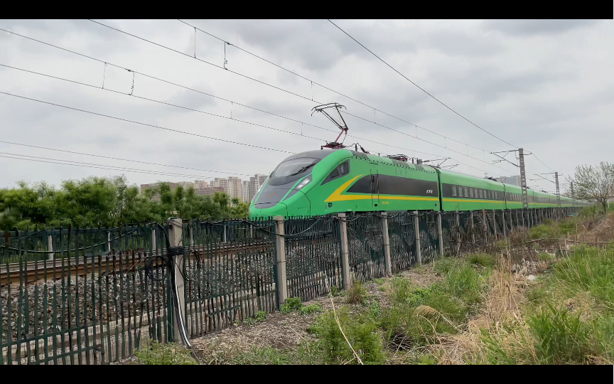 CR200J—0020/19担当临客C982次列车(德州—北京南)进沧州站