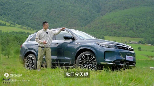 首发测试问界新M7Pro:视觉方案智驾体验,高速城快能力强