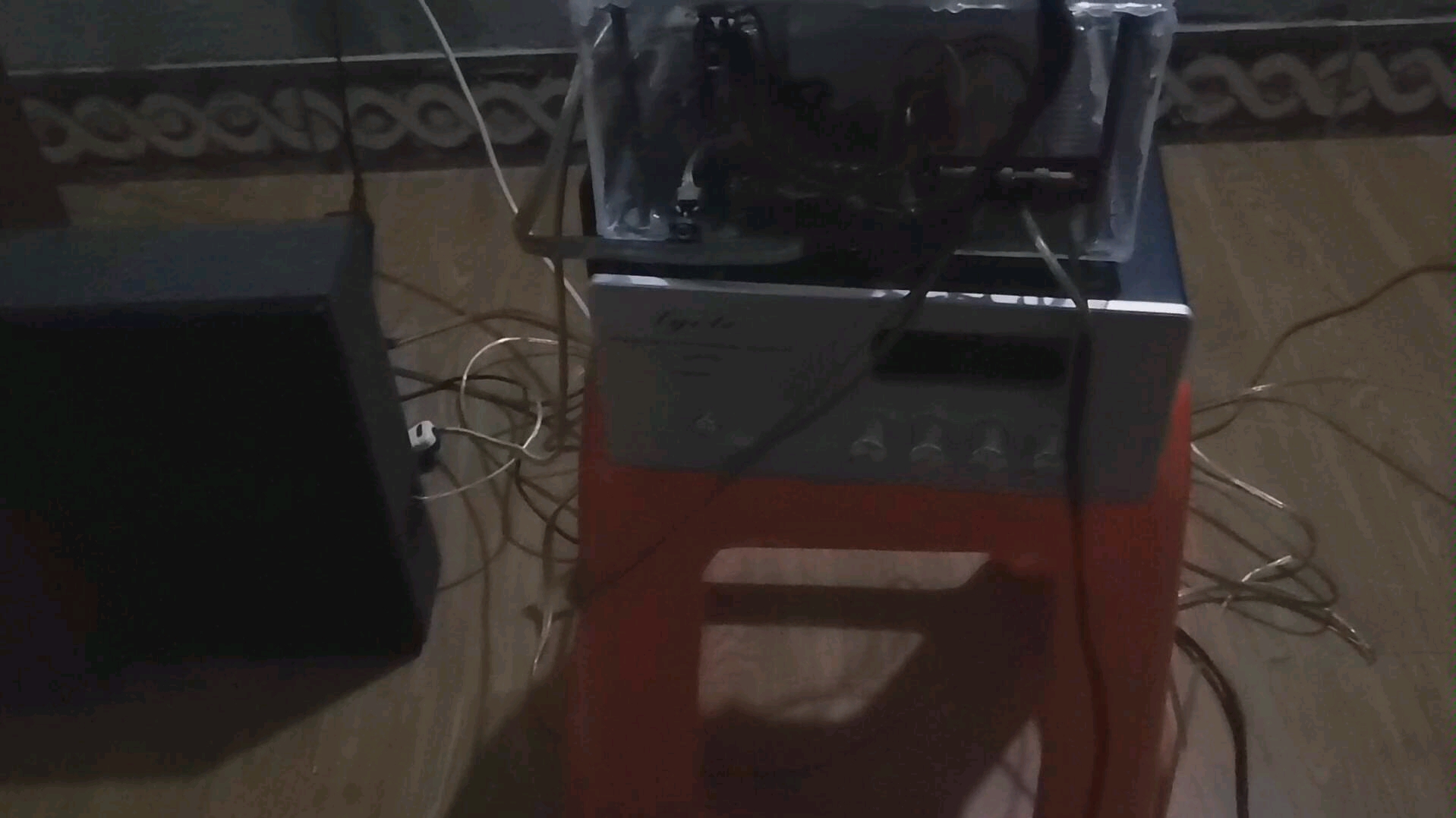 数字功放与模拟功放声音差别。