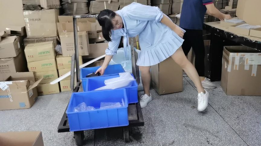 日常出货人生不够厂花来凑系列 , 主页更多 #东莞厂家模组滑台