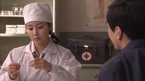 工人:工人用热土豆放在腋下,假装发烧,用体温计一量都爆了