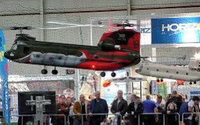 CH-47支奴干直升机模型室内飞行