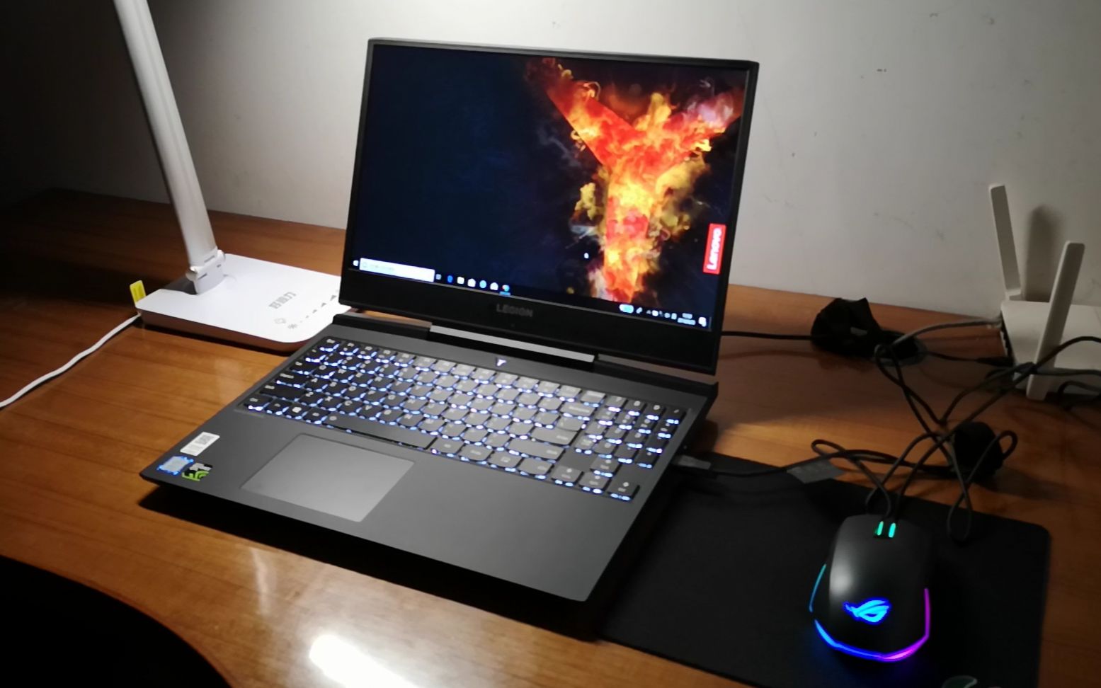 联想拯救者Y7000P次顶配首发开箱(及ROG Pugio P503鼠标)