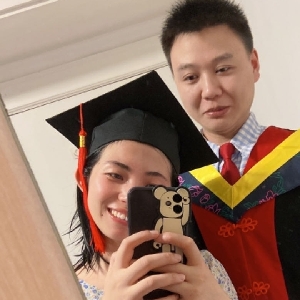 顶锅盖的红糖馒头 