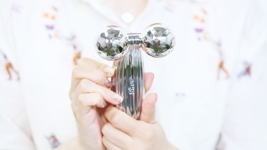 精致V脸秘诀——ReFa CARAT RAY铂金微电流美容仪