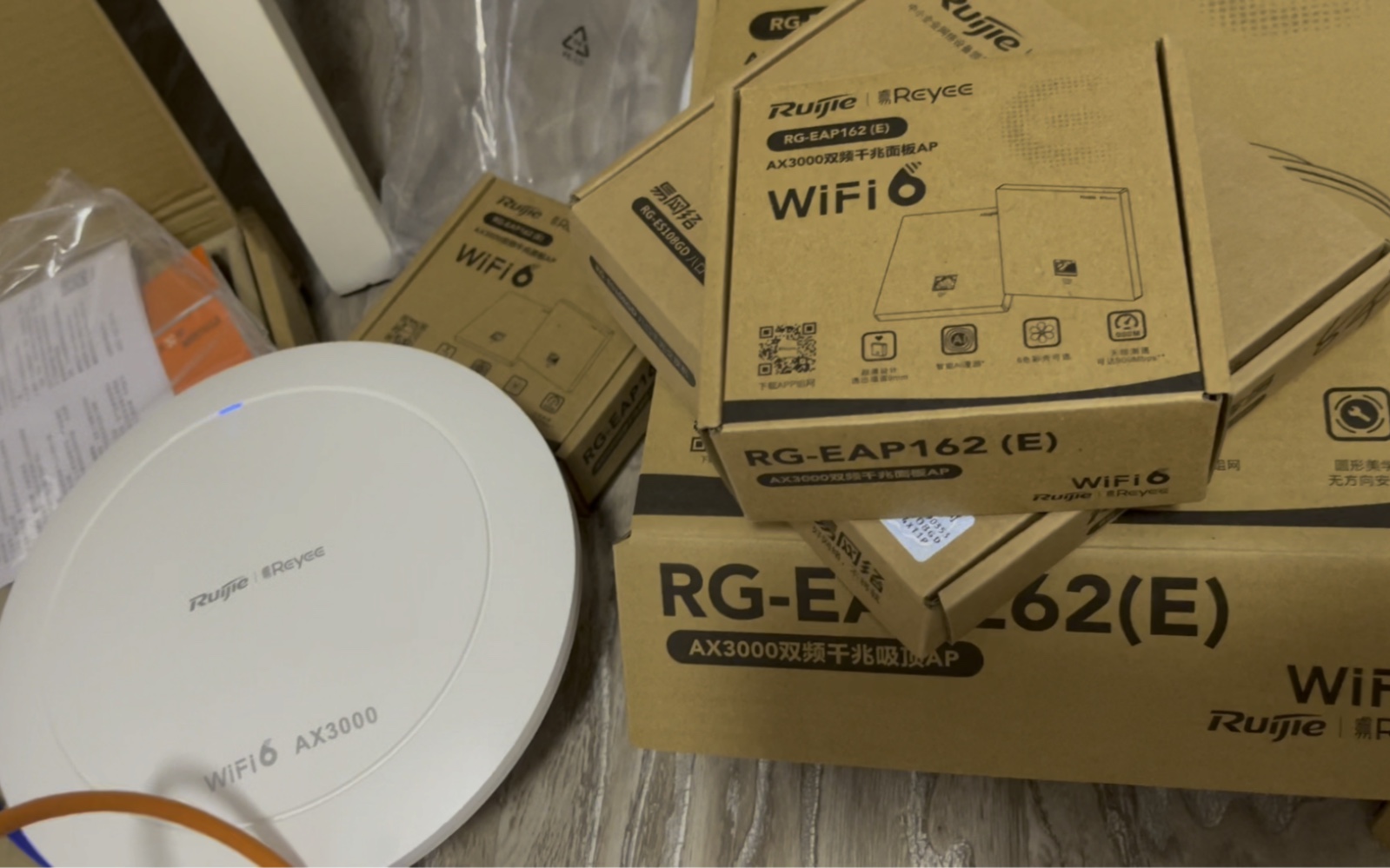 全屋WIFI 选面板还是吸顶?如何组合