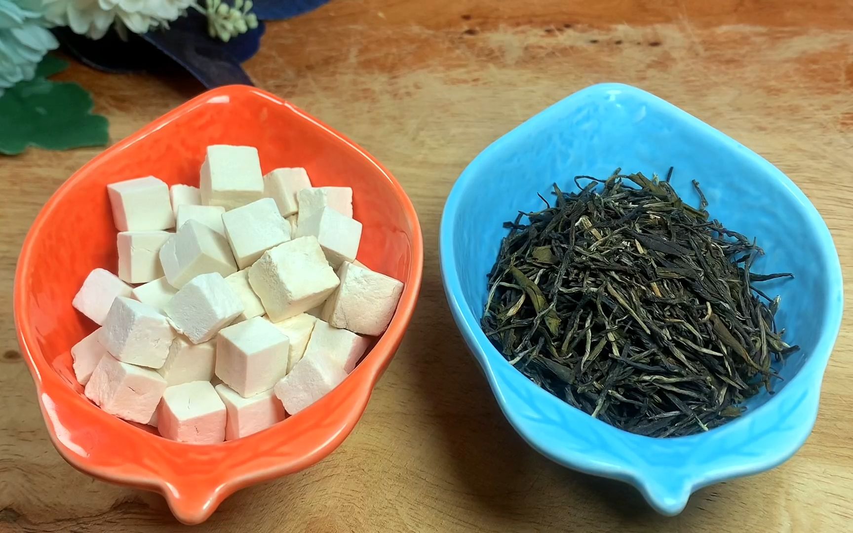 茯苓搭配上茶叶煮水,作用真是厉害,很多人还不知道,省钱又实用