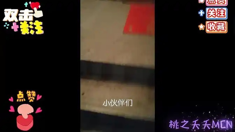 我的世界:为了偷懒,做了一个电梯,按下开关就能自动爬楼了