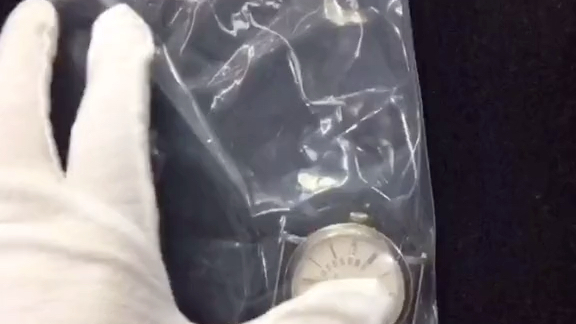 开箱一百达翡丽,配表带;没人能拥有百达翡丽,只不过是为下一代人保管...