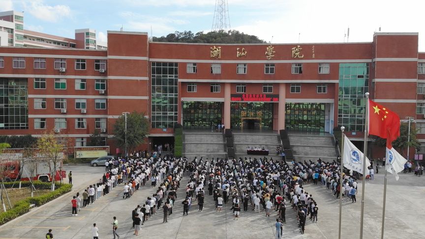 #512 #校园生活#消防演习应急疏散逃生演练,校园安全,警钟长鸣