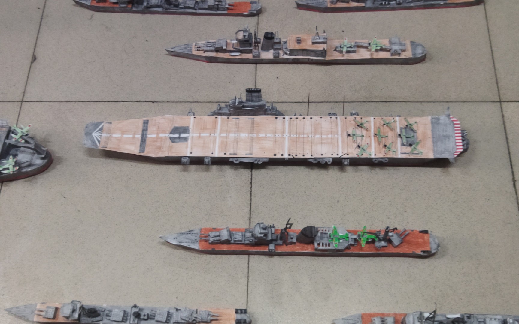 【纯手绘军舰纸模型】1:350ijn中型航空母舰编队,超震撼!