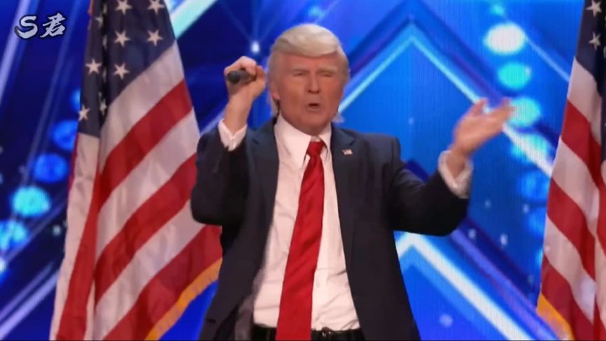 特朗普模仿秀!大哥已经完全掌握了模仿川普的精髓,太像了,哈哈