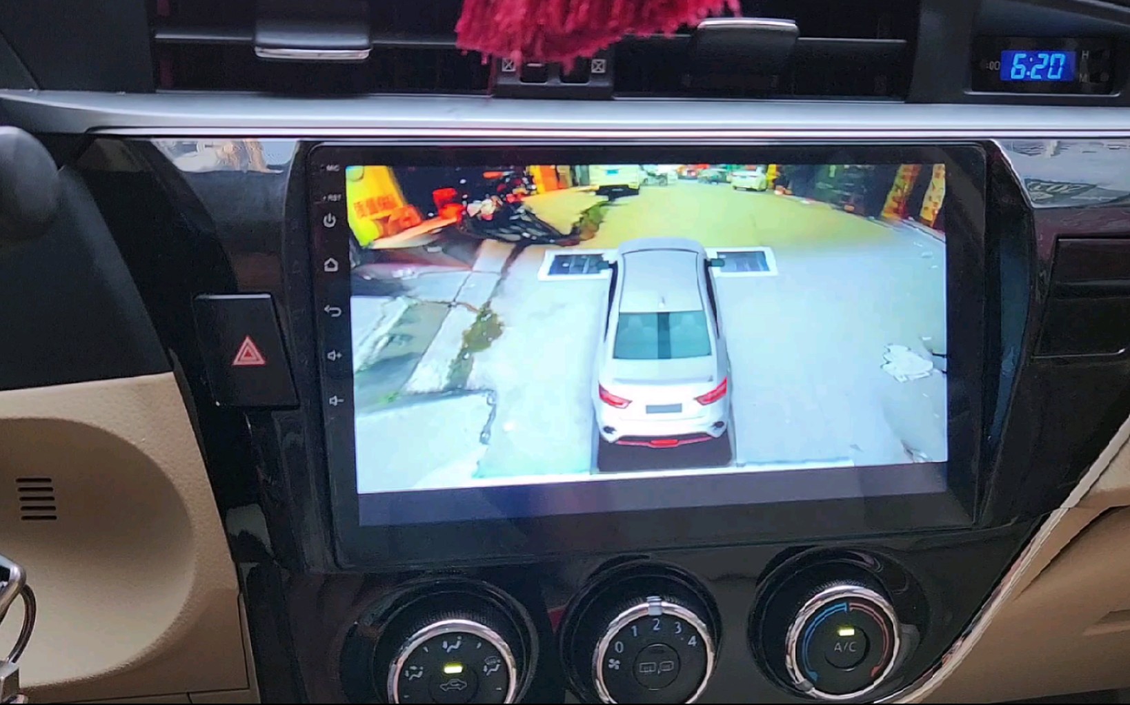 丰田卡罗拉安装360全景导航一体机完成