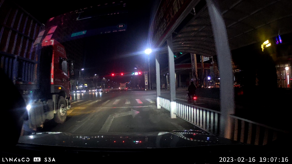领克s3行车记录仪夜间拍摄实景。4K视频