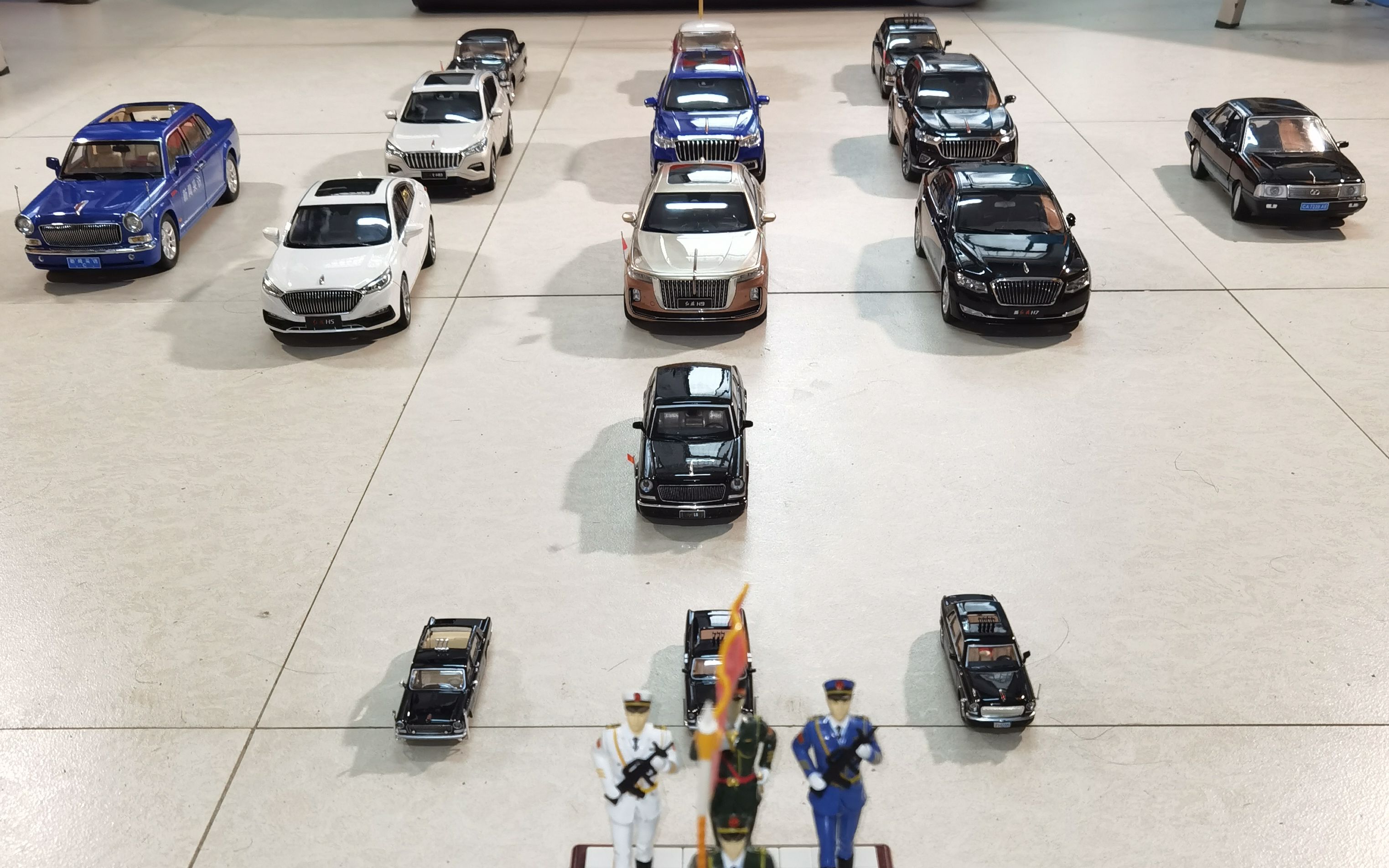 “旗”迹中国——红旗模型展