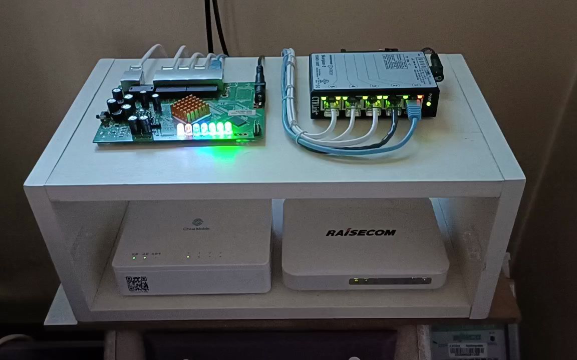 磊科双WAN口企业级路由器裸板+企业级交换机