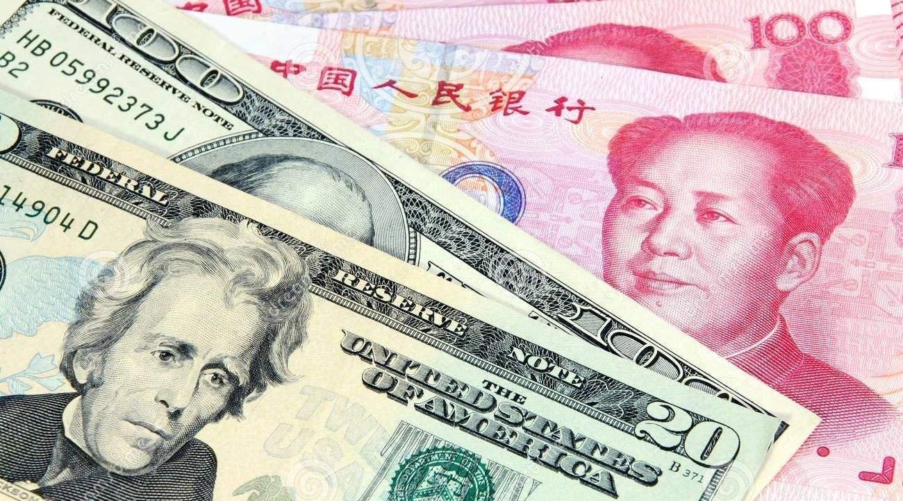 人民币汇率下跌,用人民币换美元,到底是赚是亏呢?