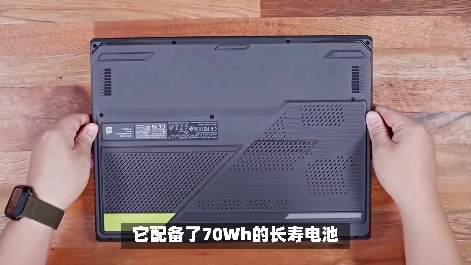 华硕无畏pro16酷睿版2025真实感受揭秘,真相选择吐槽