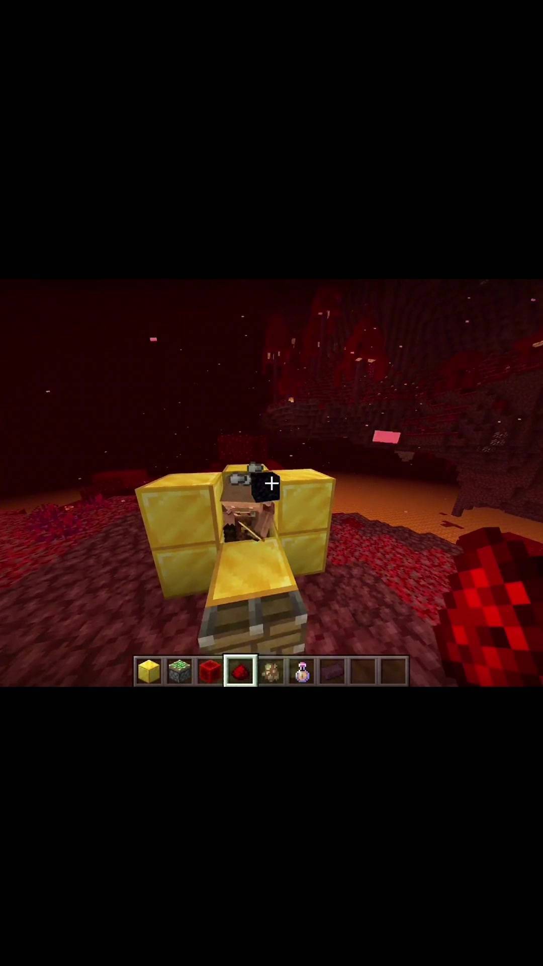 我的世界出现猪灵时,官方认为的对比玩家实际操作的