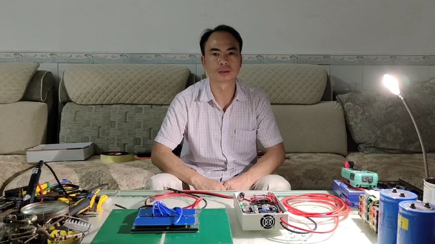 大难题?户外移动电源科学的实现车载充电 ,干货分享,值得推广