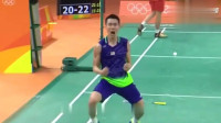 2016年里约奥运会上李宗伟终于战胜林丹,跪地掩面哭泣!