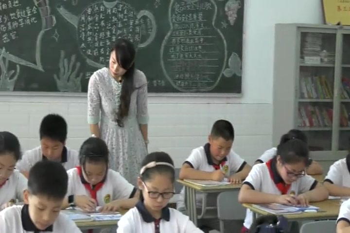 ...苏教版小学数学四年级下册《★ 多边形的内角和》-刘老师优质课...