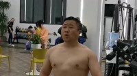 菲力士棒的正确用法,如果都像小哥哥这么用的话,属实有些辣眼睛