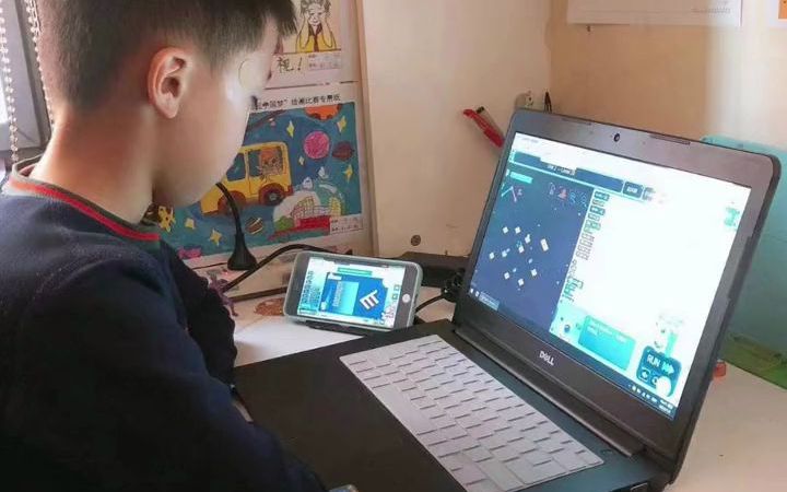 ICode 青少年学习编程平台也为编程老师们设计好了编程相关的培训...