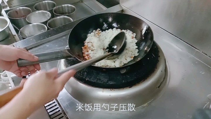 这才是“鸡蛋炒米饭”正确做法,用料简单,超级好吃
