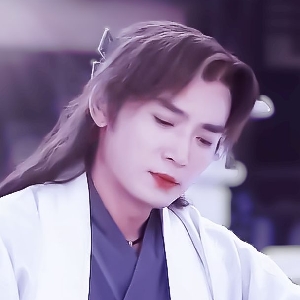 夏季晚上的微风 