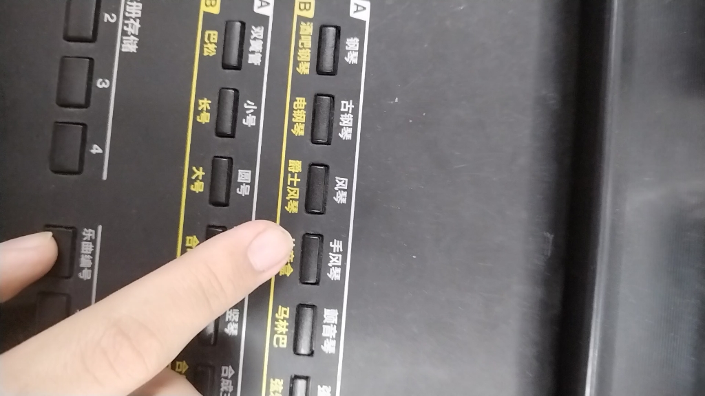 小天才电话手表简直神还原
