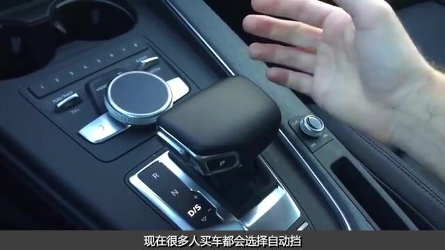 自动挡该怎么半坡起步?老司机:傻人才会挂D挡,应该这样做