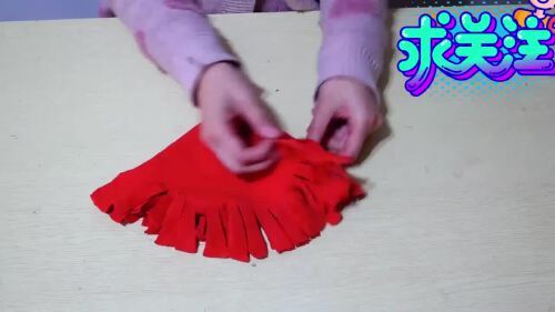 零基础!不用针线5分钟DIY超软萌抱枕,手残党也能轻松搞定