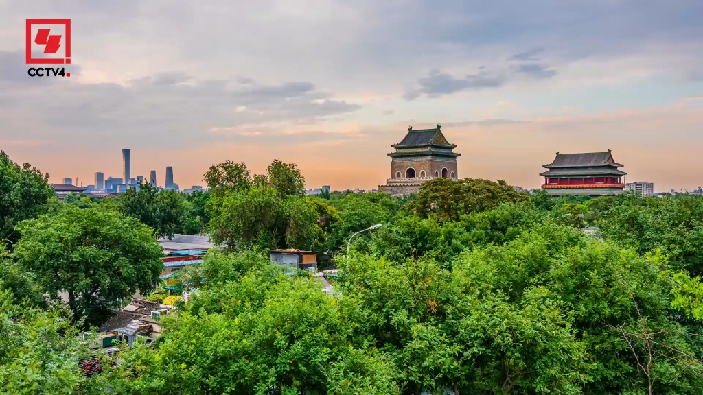 #游本昌央视独家访谈# 本期#卓尔不凡#@任鲁豫 与@游本昌 先生一起...