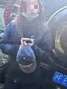 金晨交通肇事逃逸处罚结果公开:罚款1500元,尚不构成犯罪