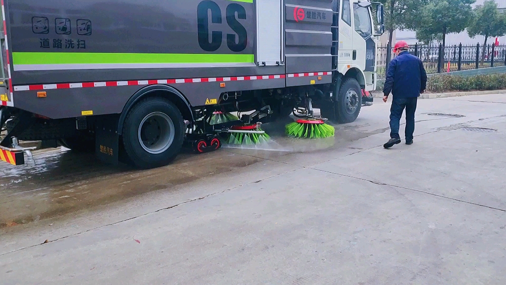 国六一汽解放9水7尘多用途洗扫车