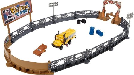 赛车总动员3 极速挑战 雷霆疯狂8赛道 疯狂撞车围栏套装 泥巴涂装闪电...