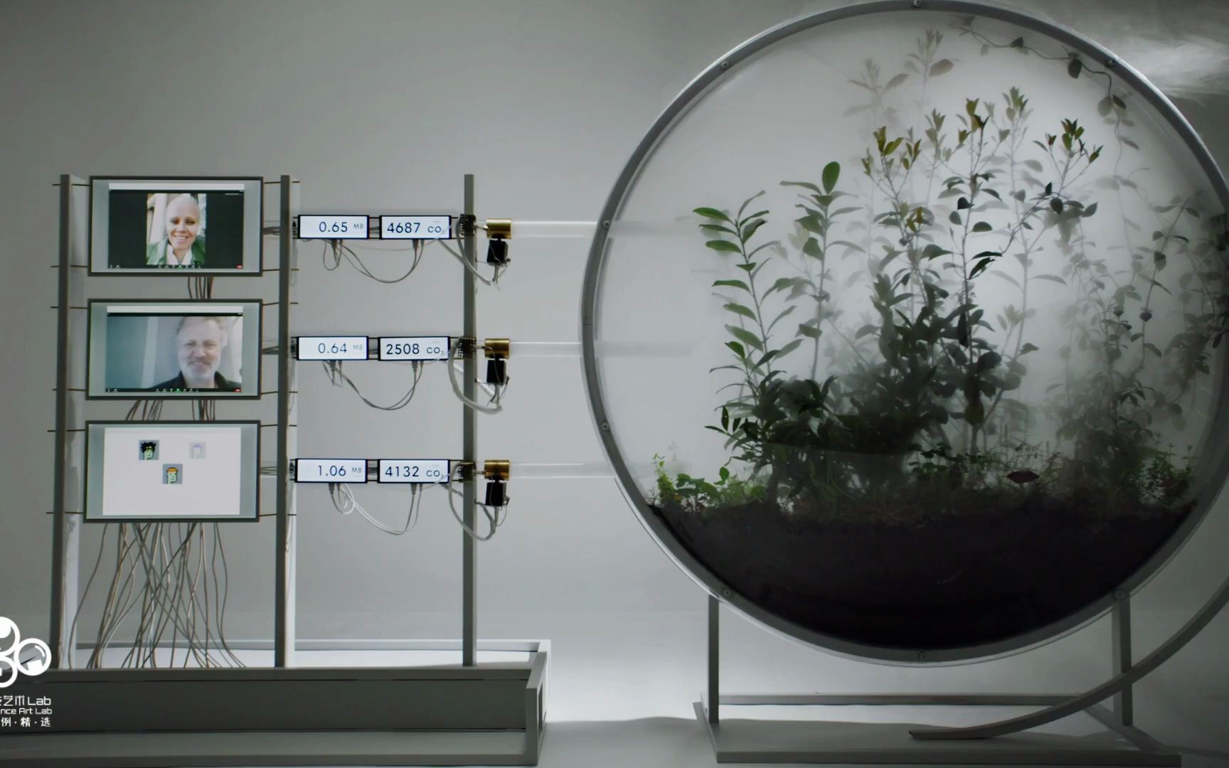 [062][互动装置] 数据污染 by Thijs Biersteker