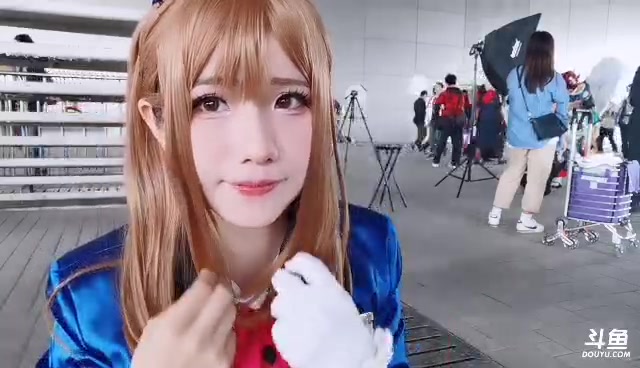nana就是娜娜直播录像合集