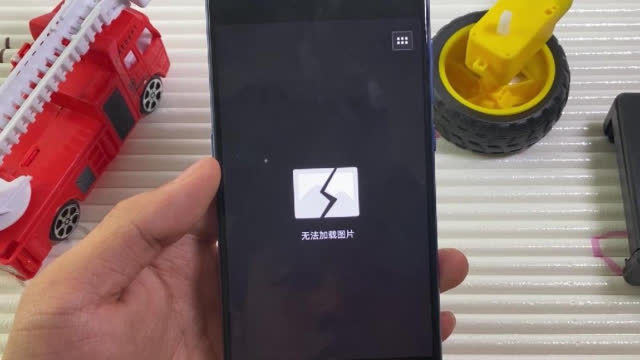 微信图片打不开显示过期了,打开手机这功能