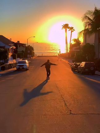 亲爱的朋友 勇敢自由 松弛随性 及时行乐