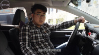 这款车型是跟皇冠一个级别的中型车,你怎么看呢?
