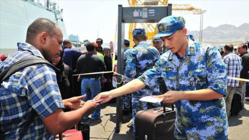 中国式撤侨引全球瞩目!外国人感叹:这哪是撤离?更像是阅兵