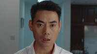男子收到神秘礼物,只要一说话,钟就开始倒计时?