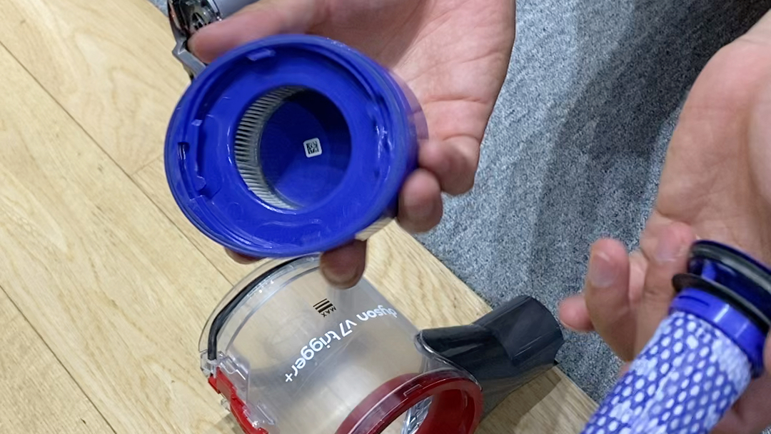 戴森吸尘器V8/V7拆洗方法
