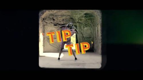 印度电影:《超好听印度动感欢快爱情歌曲《Tip Tip》》